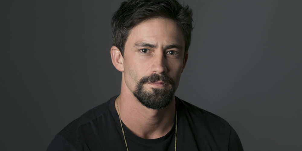 Tiago Correa nos habla sobre su participación en La Casa de las Flores ...