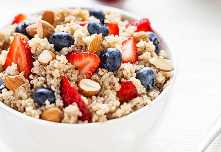 Bowl de quinoa para el desayuno - Revista Cosmopolitan