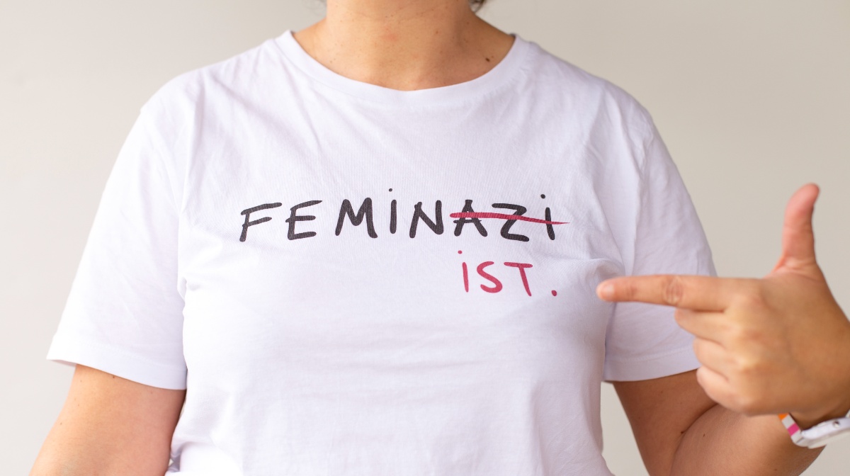 Feminazi: significado del término y por qué es malo usarlo - Cosmopolitan