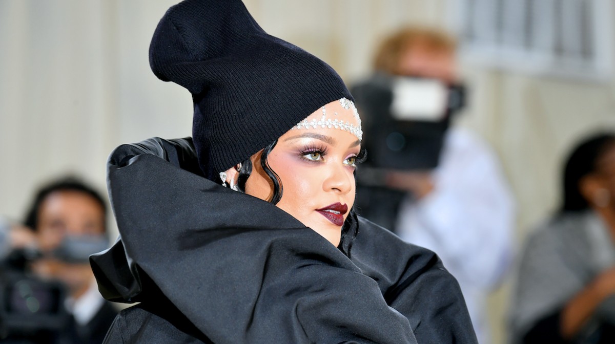 Rihanna confirma su participación en el show de medio tiempo del Super ...