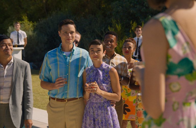 Louis Partridge sale con esta actriz de 'Don't Worry Darling' (es 7 ...